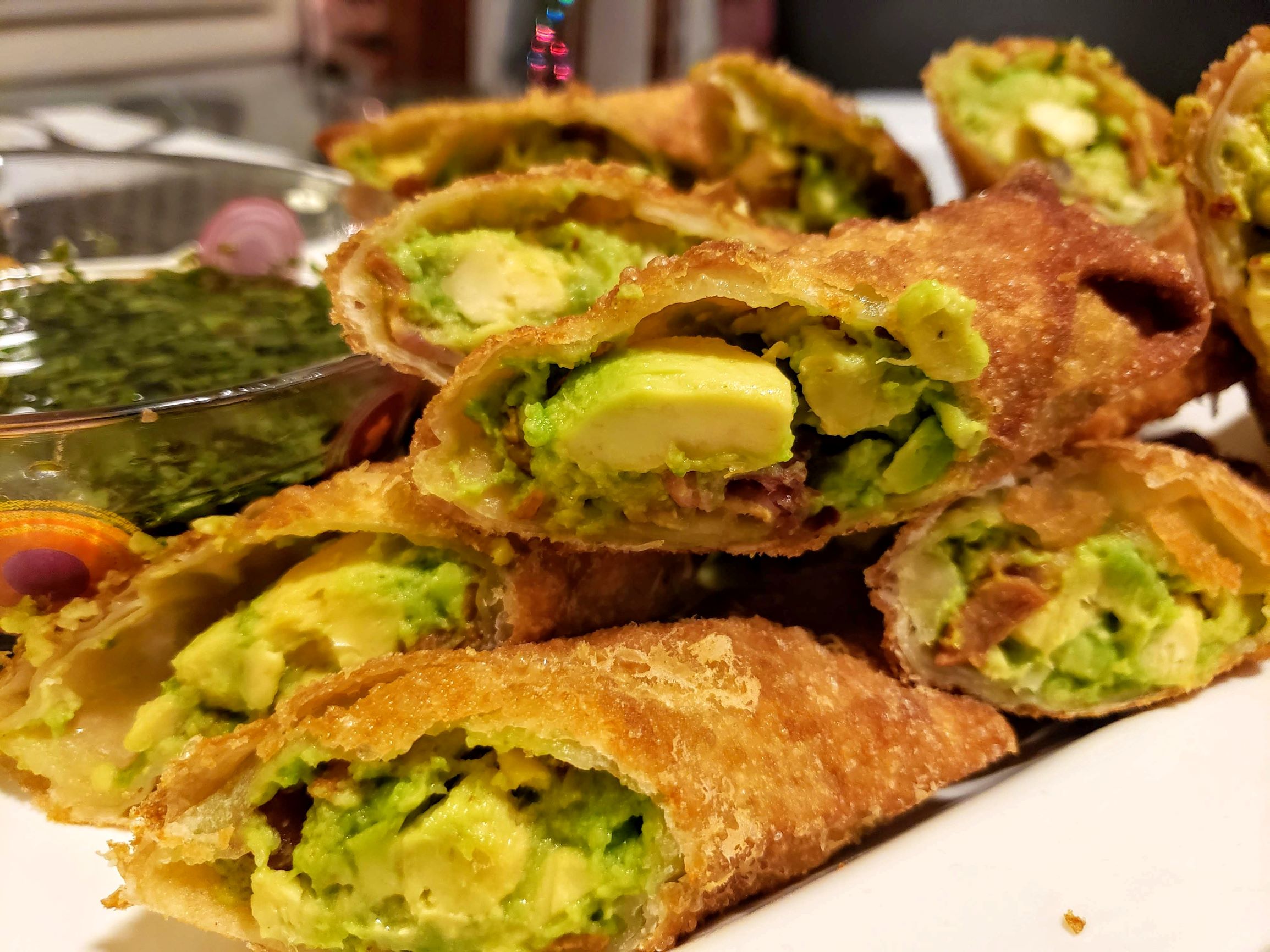 Avocado-Bacon Rolls - Sweet Zivile