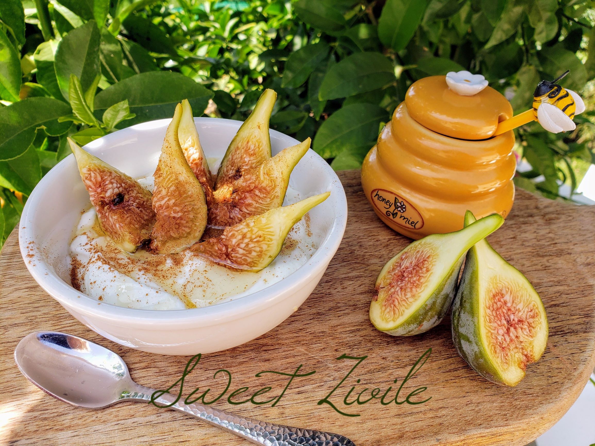 Fig season: Baked Figs with Goat Cheese – Sweet Zivile