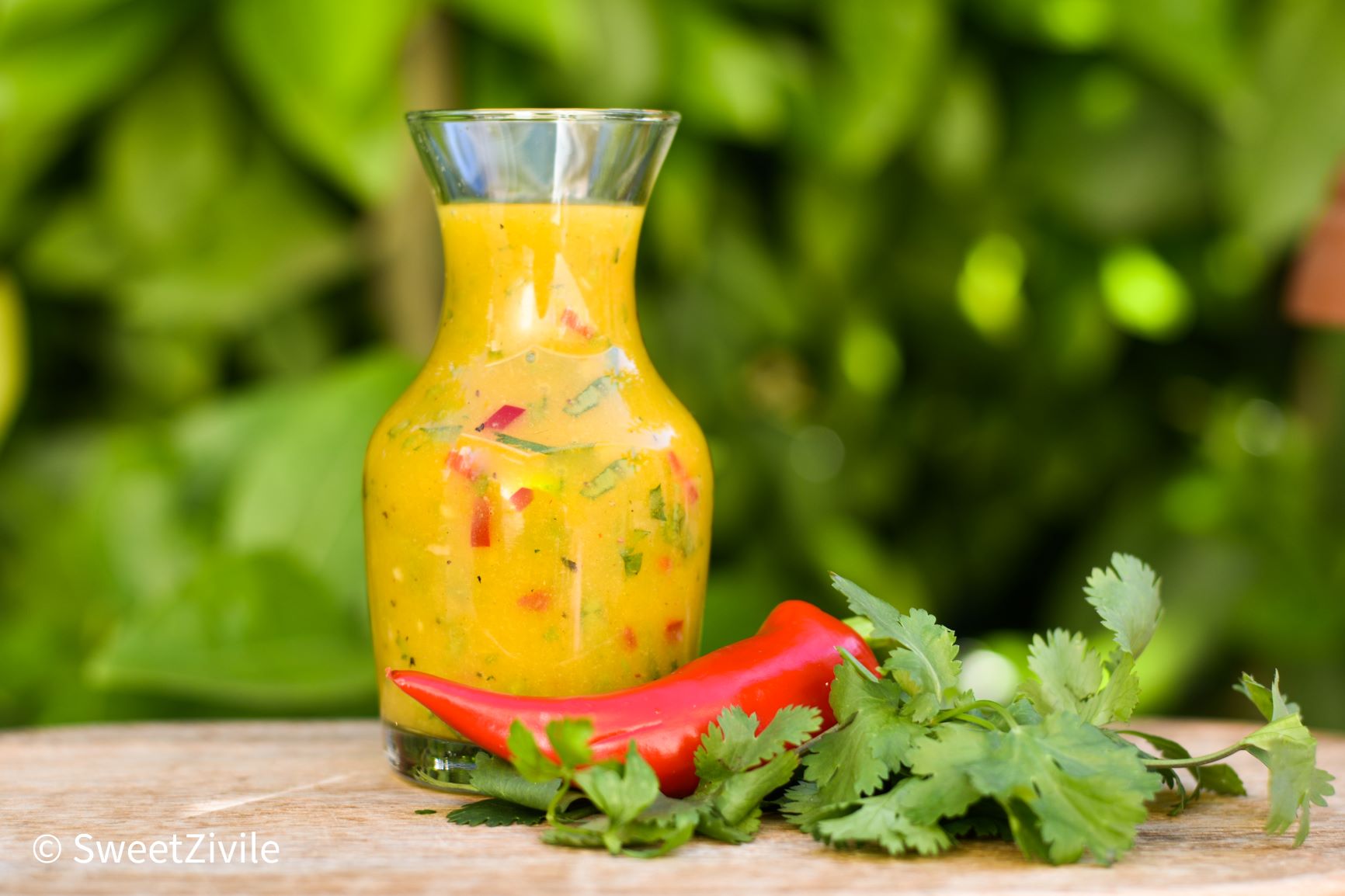 Gorgeous Mango Salad Dressing - Sweet Zivile